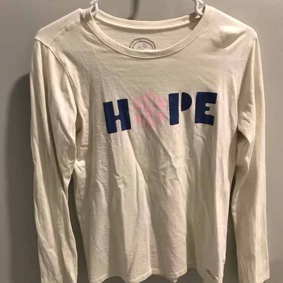 Life Is Good | Tops | Life Is Good Winter Hope Top | Poshmark